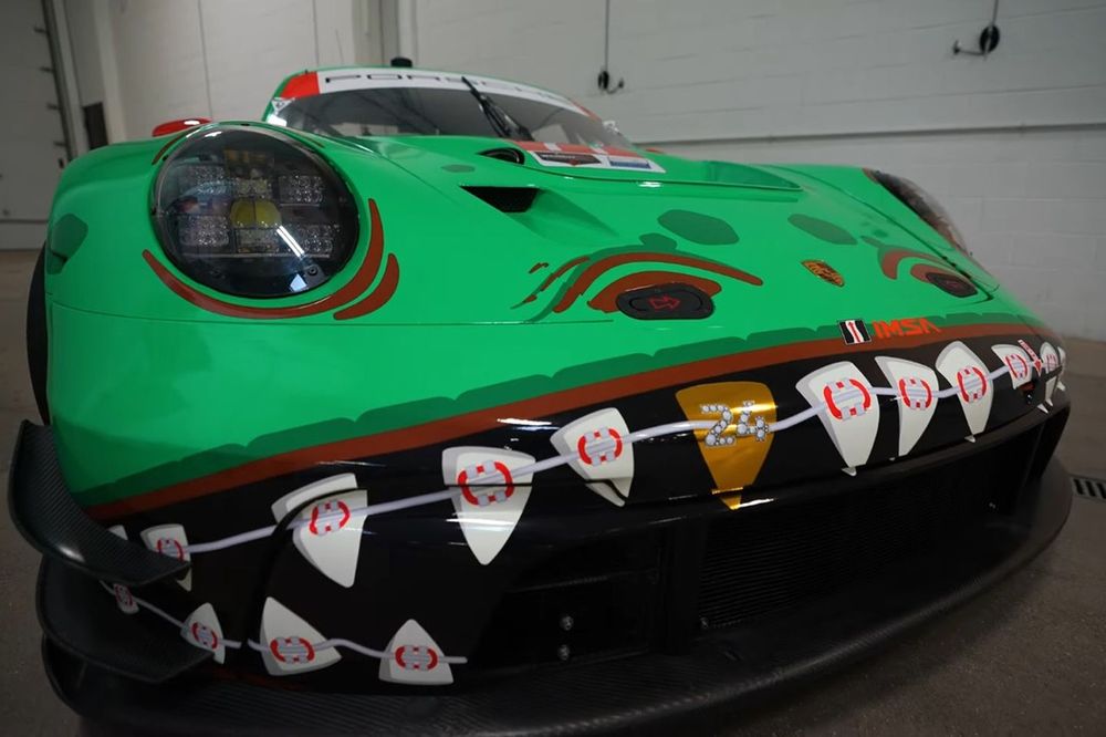 IMSA | Rexy monta... l'apparecchio sui denti per la 12h di Sebring