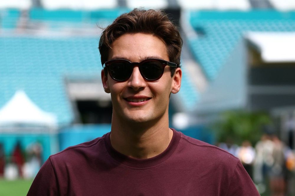 George Russell unveils his new $2.7 million "dream" hypercar ahead of ...