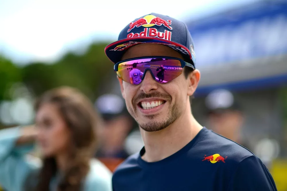 Álex Márquez es autorizado a volver a la pista en Brno