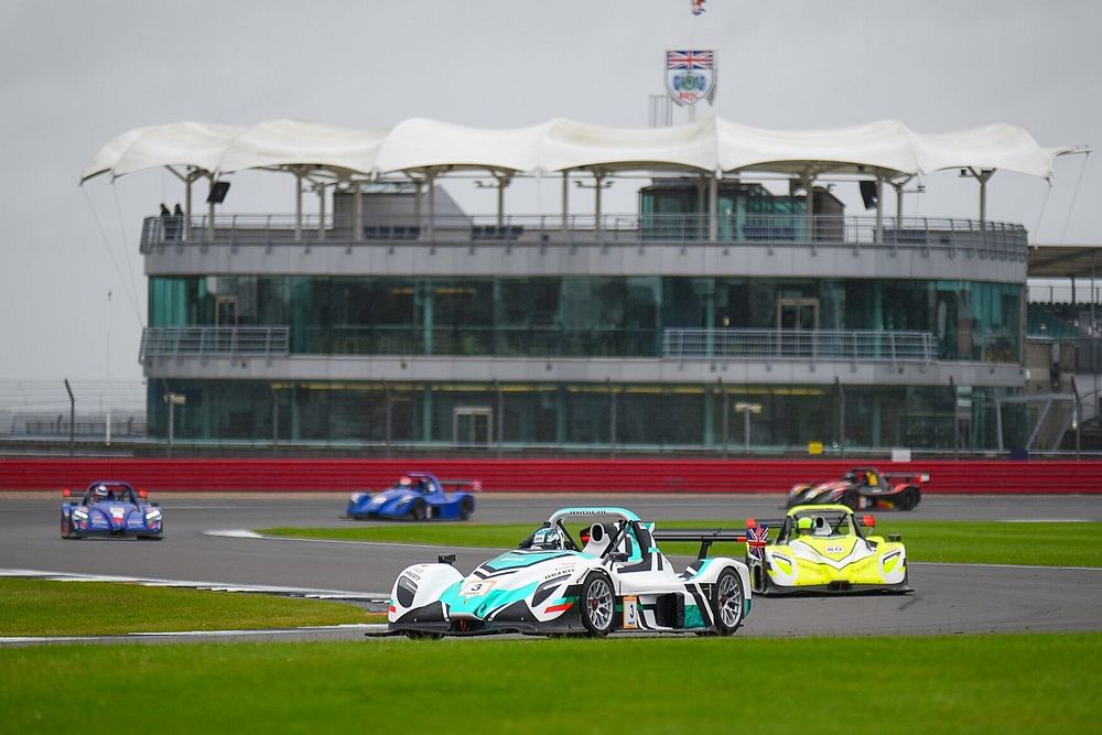 Promoted: Preen denies Lay a hat-trick on Silverstone Radical Cup UK ...