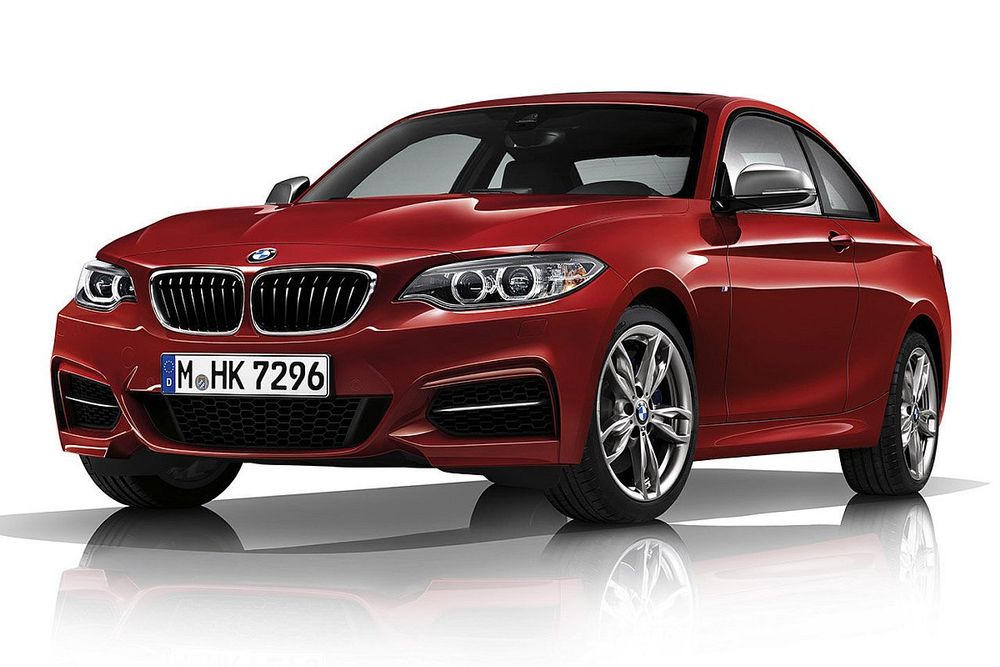 BMW M240i Siap Ramaikan Jagat Rocket League