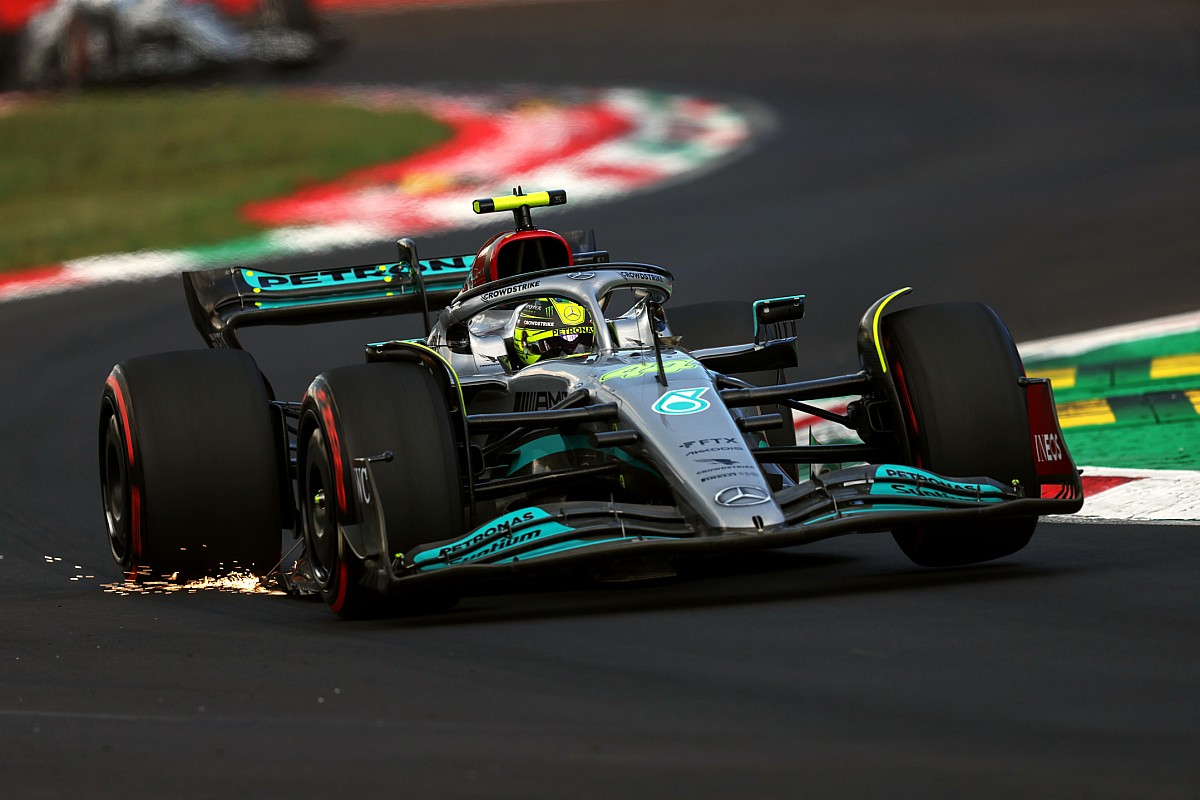 Hamilton: szerencsére van szükségünk a „legyőzhetetlen” Red Bull ellen