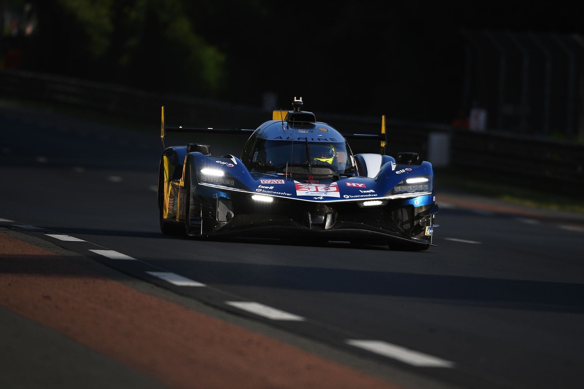 Alpine face à plusieurs incompréhensions après les premiers essais