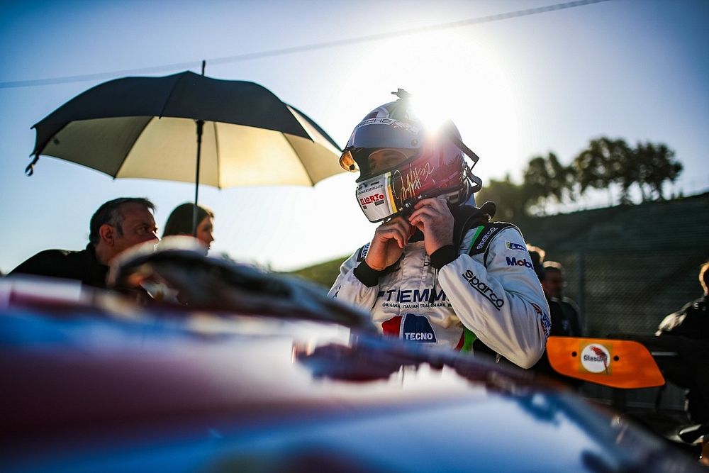 Carrera Cup Italia | Imola, Quaresmini: "L'importante oggi è tenere i ...