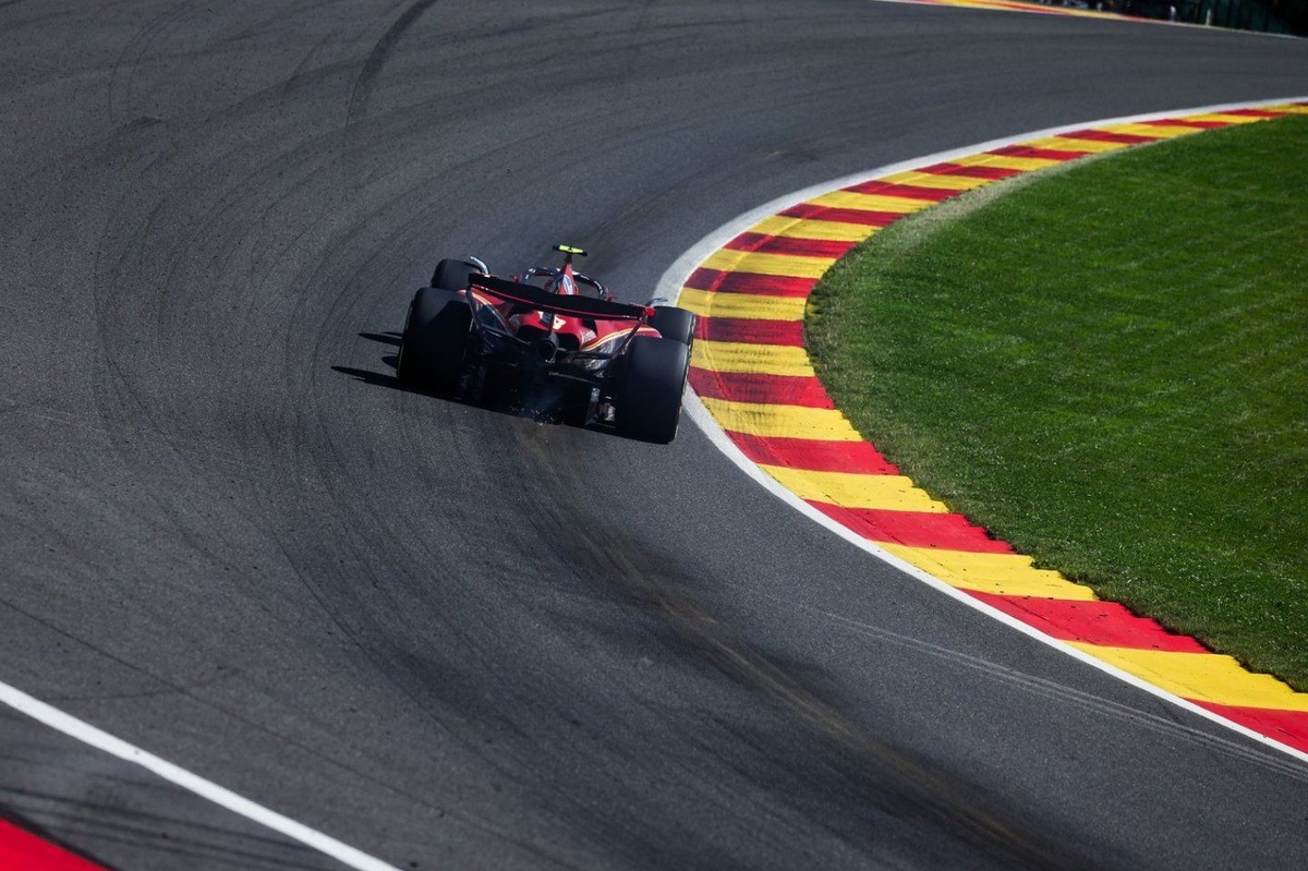 A Ferrari „pokolian nyomja”, hogy megoldja a pattogási problémáit