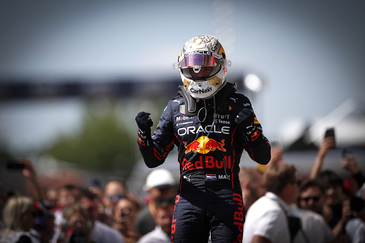 Webber: Verstappen drie races voor het einde al wereldkampioen