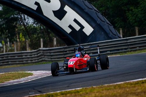 Nayan Chatterjee Profile - Bio, News, High-Res Photos & High Quality Videos