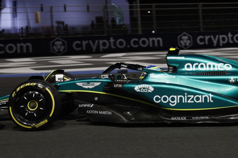 F1-Training Saudi-Arabien: Alonso bis auf 0,2 Sekunden an Verstappen dran!