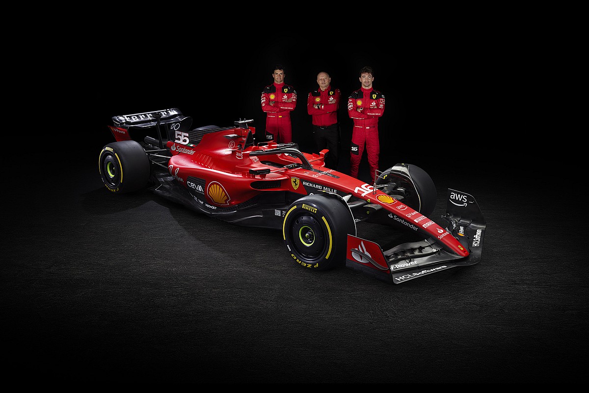 Ferrari presentó su SF-23, el coche con el busca volver a ser campeón