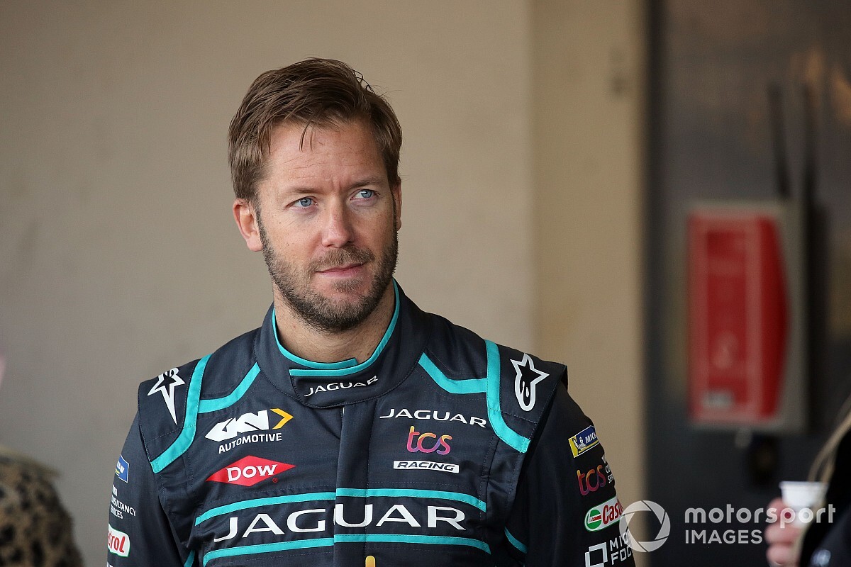 Sam Bird, Jaguar Formula E takımıyla çok yıllık yeni bir anlaşma imzaladı