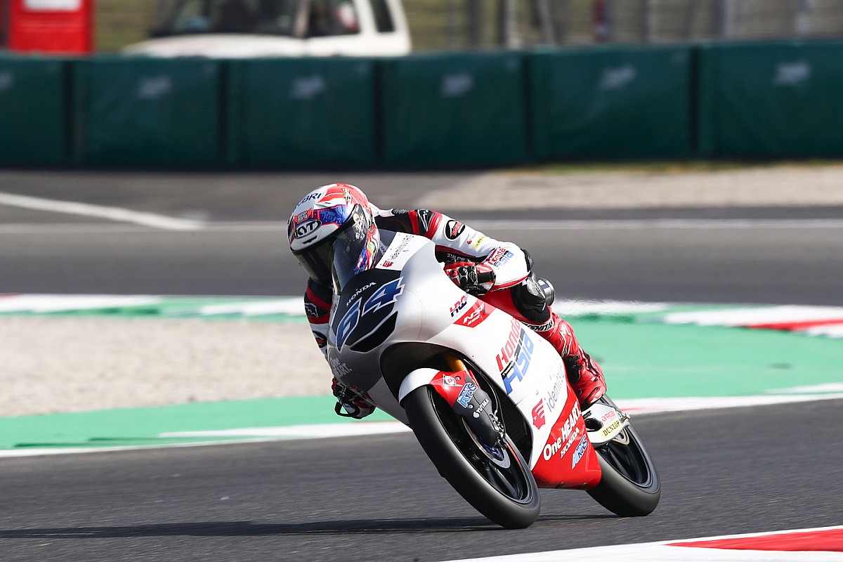 Ketenangan Mario Aji Berbuah Poin di Moto3 Italia