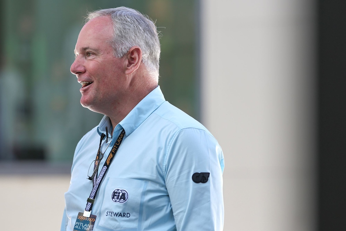 Mayer stelt zich verkiesbaar: "FIA-president heeft zich niet aan ...