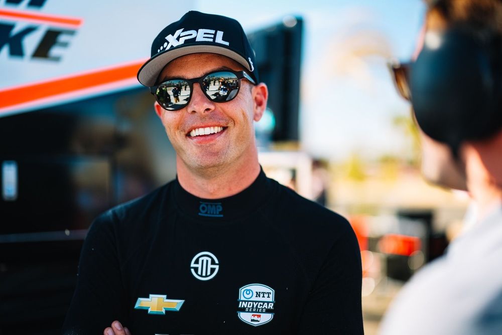 Scott McLaughlin alcanza las 232 mph en el segundo día del Open Test de ...