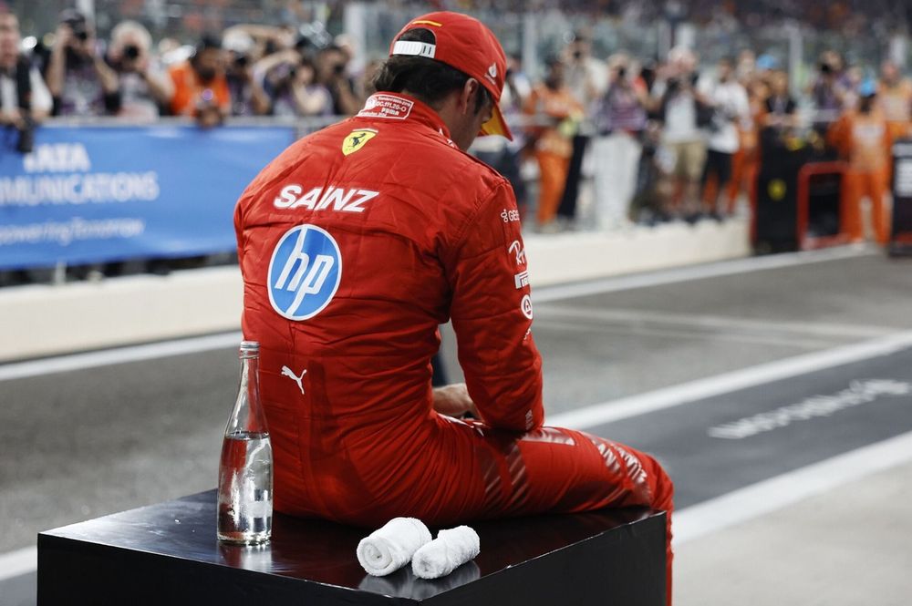 Brundle: "Sainz'ın seneye Red Bull veya Mercedes'te olmaması tam ...