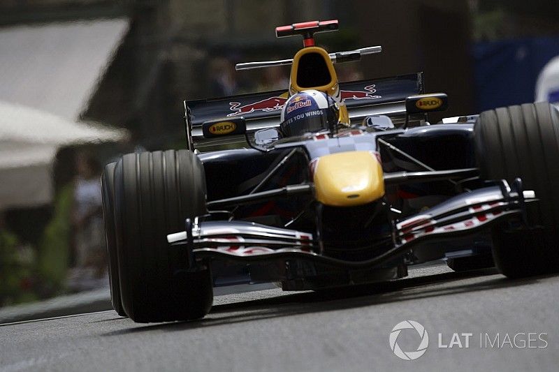 Retro: ‘Superheld’ Coulthard pakt eerste Red Bull-podium in F1