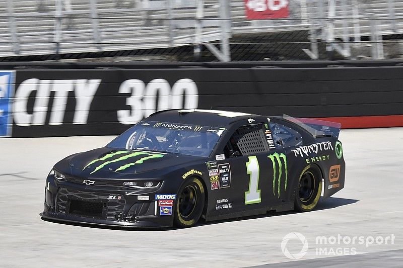 Pit strategy gives Kurt Busch Stage 2 win over Suarez