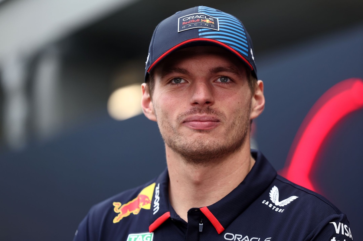 F1-steward legt uit waarom Max Verstappen een taakstraf kreeg