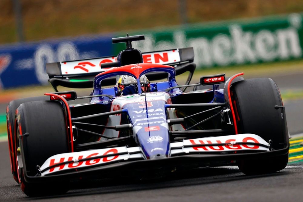 Milton Keynes'teki yeni fabrikasına taşınan Racing Bulls, büyük bir ...