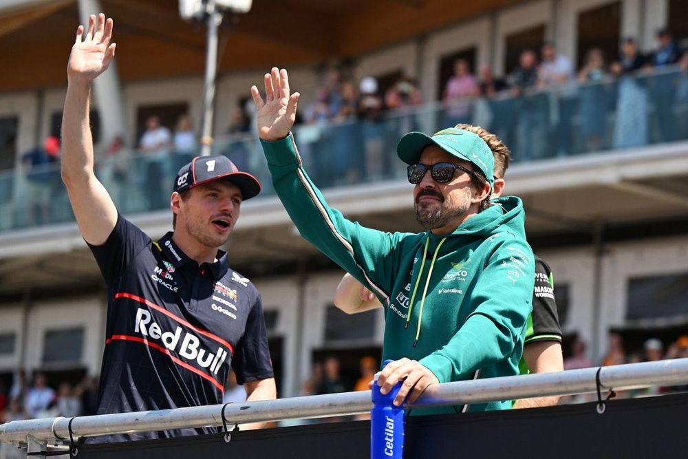 Steiner: "Verstappen, Alonso'nun hatasına düşmeyecek"