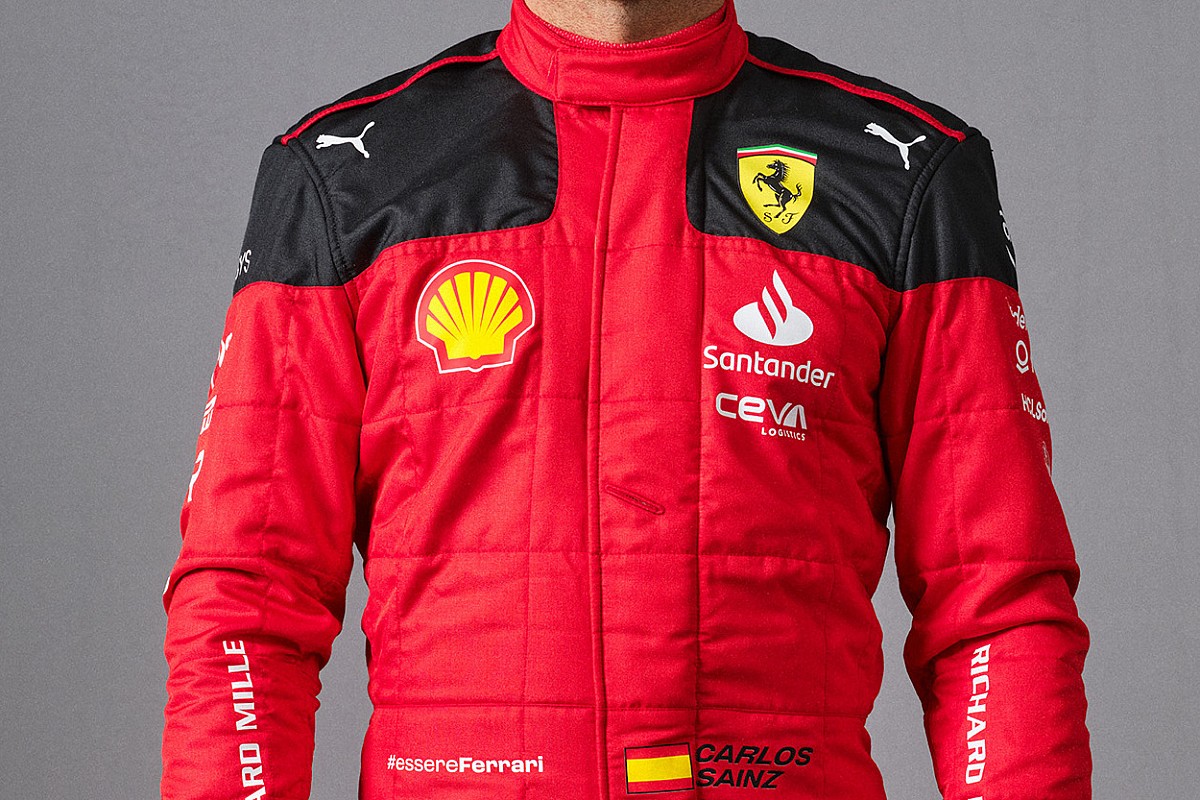 Fotos: los monos de pilotos y equipos para la F1 2023, ¿cuál te gusta más?