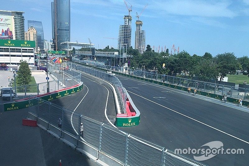 Drivers concerned about tight pit entry at Baku