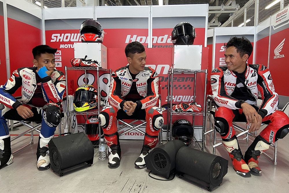 Suzuka 8 Hours: Helmi Azman Temani Gerry Salim-Zaqhwan Zaidi