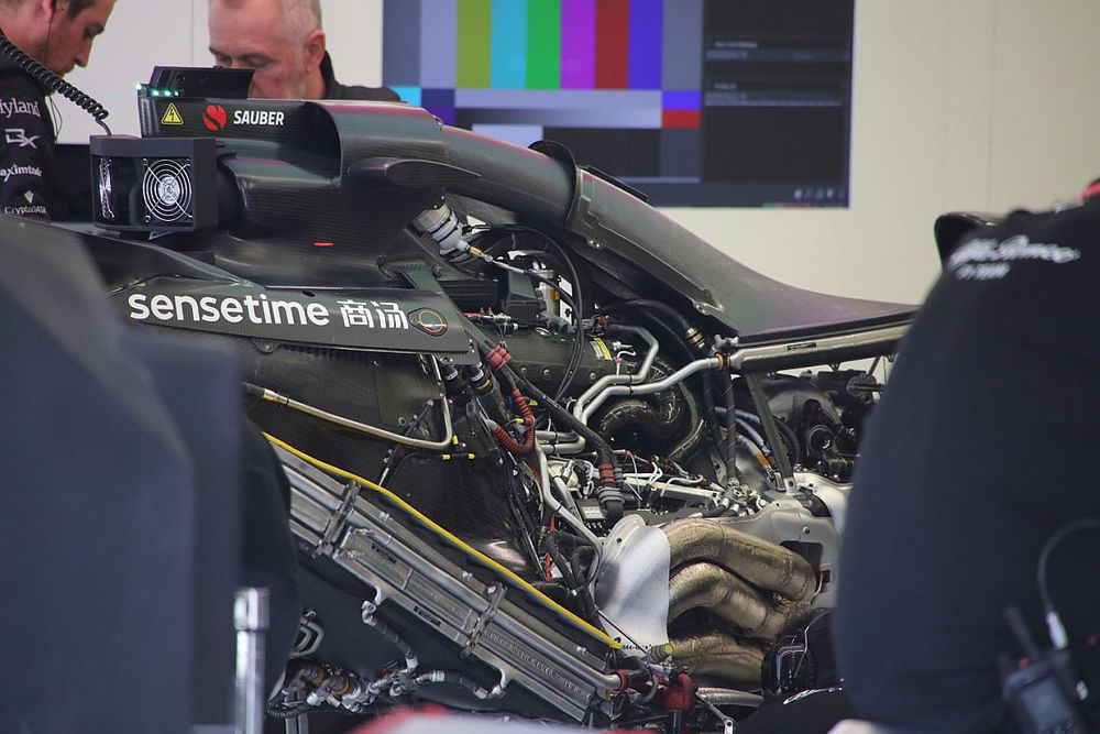 F1 | Alfa Romeo: ecco i radiatori verticali montati a sandwich