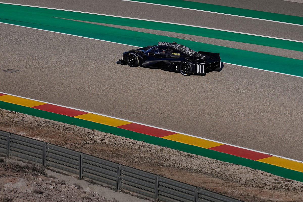 Peugeot 9X8 Hypercar track tests begin without rear wing