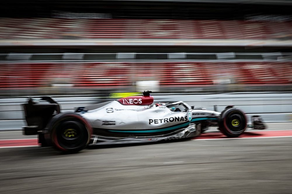 Úgy hírlik, tényleg jön a Mercedes W13B, amely forradalmian radikális lesz