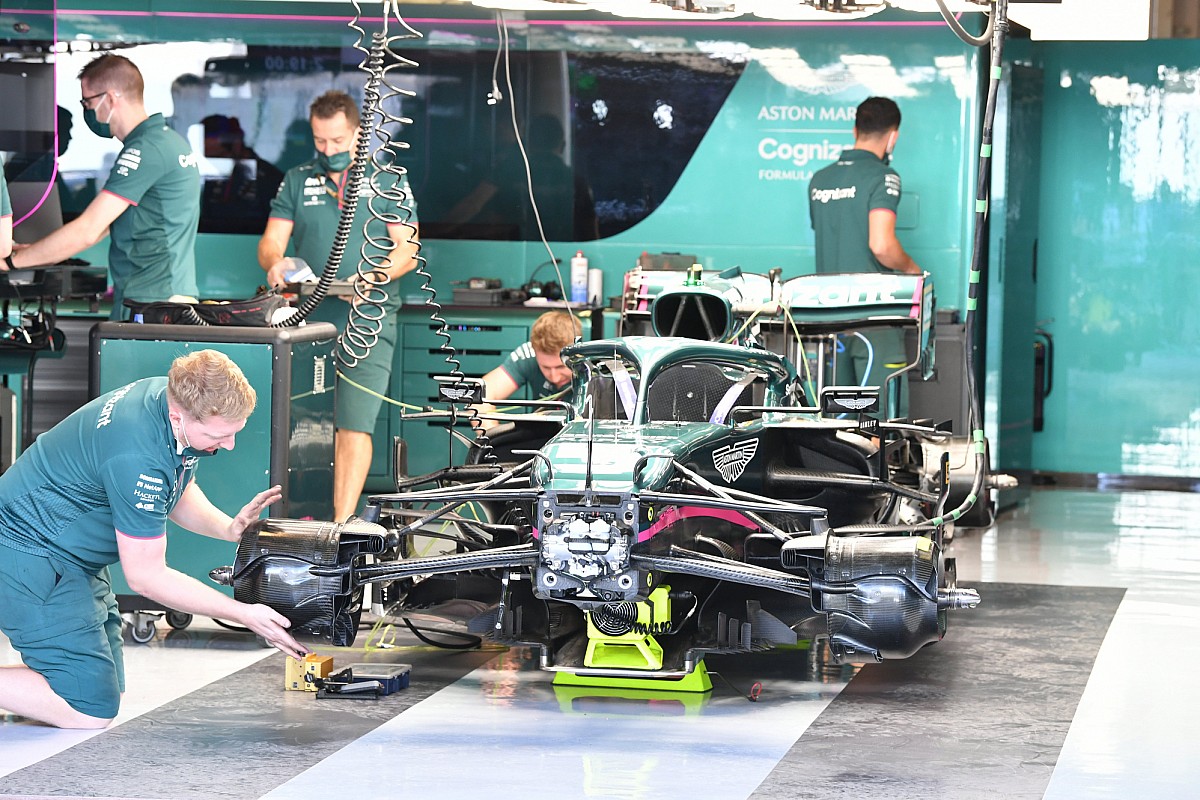 Vídeo: así montan los equipos de F1 los garajes y muro de boxes