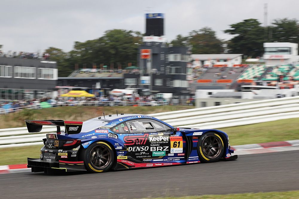 繰り上がりで2年連続PP手にした61号車スバル。搭載ウエイト89kg……昨年より60kg重いマシンでの激走に総監督も驚き