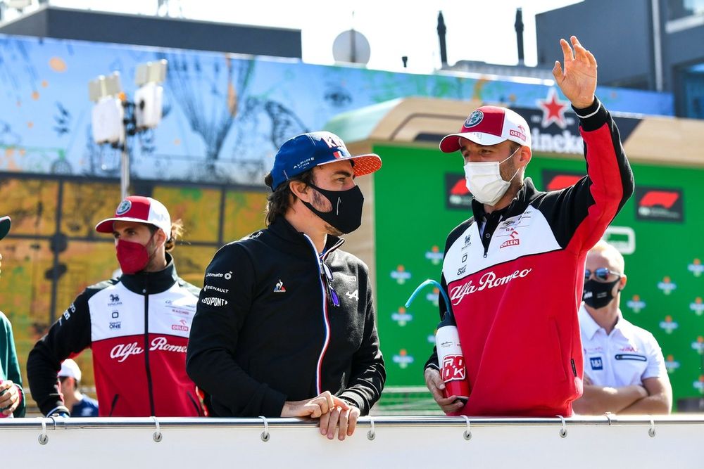 Kubica Alonsót választaná Verstappen és Hamilton helyett: „Ő a legjobb ...