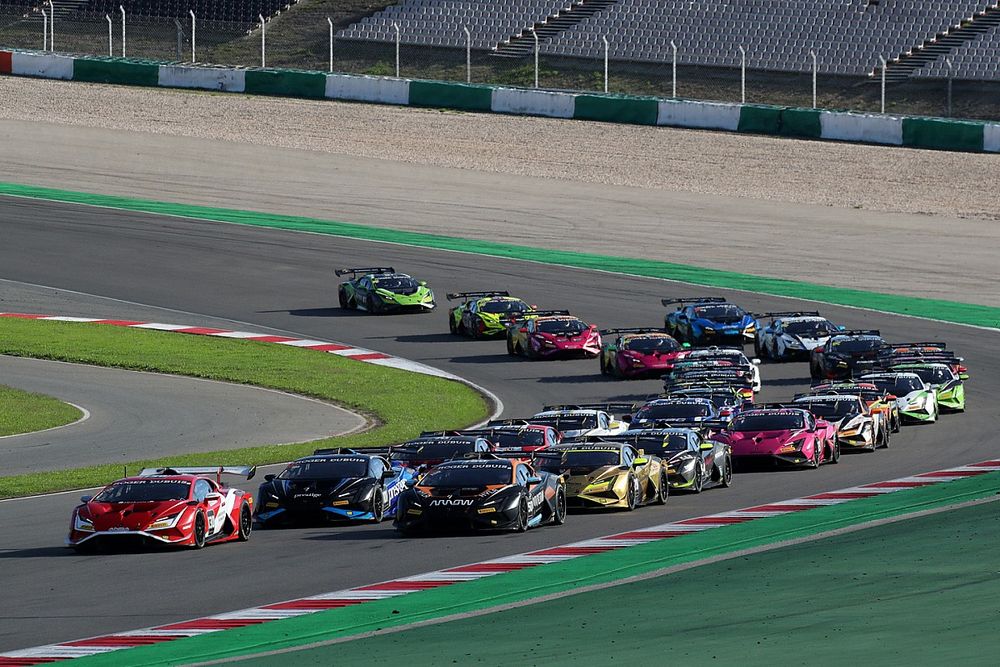 Lamborghini | Ecco tutti i calendari del Super Trofeo 2023