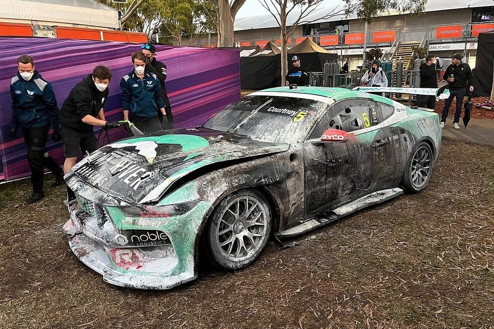 Supercars engine fires prompt emergency meetings