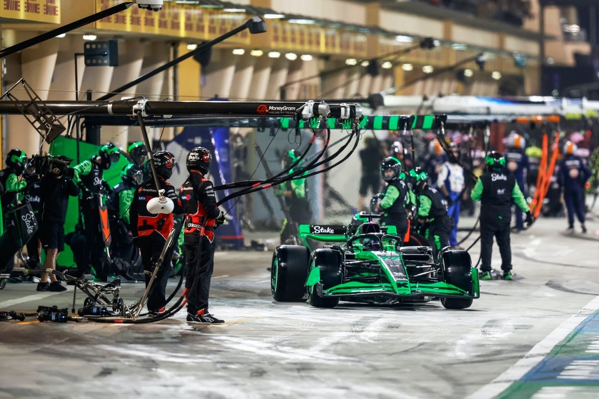 Sauber to address F1 pit issues after second disastrous stop ...
