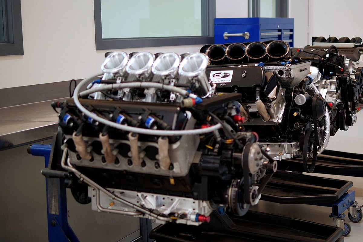 Supercars Singkap Tampilan Pertama Mesin V8 Gen3