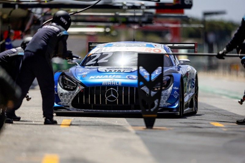 Köhler und Zug im Mercedes-AMG! So lief der Young-Driver-Test in Barcelona
