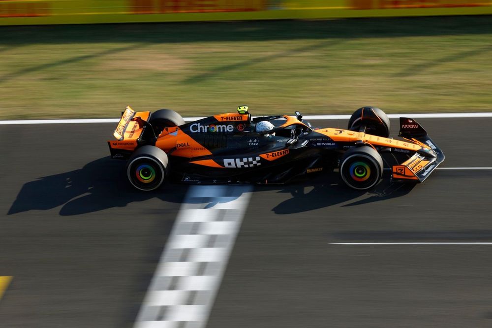 Norris lidera un 1-2 de McLaren en la FP3 de Hungría, con Pérez fuera del top 10