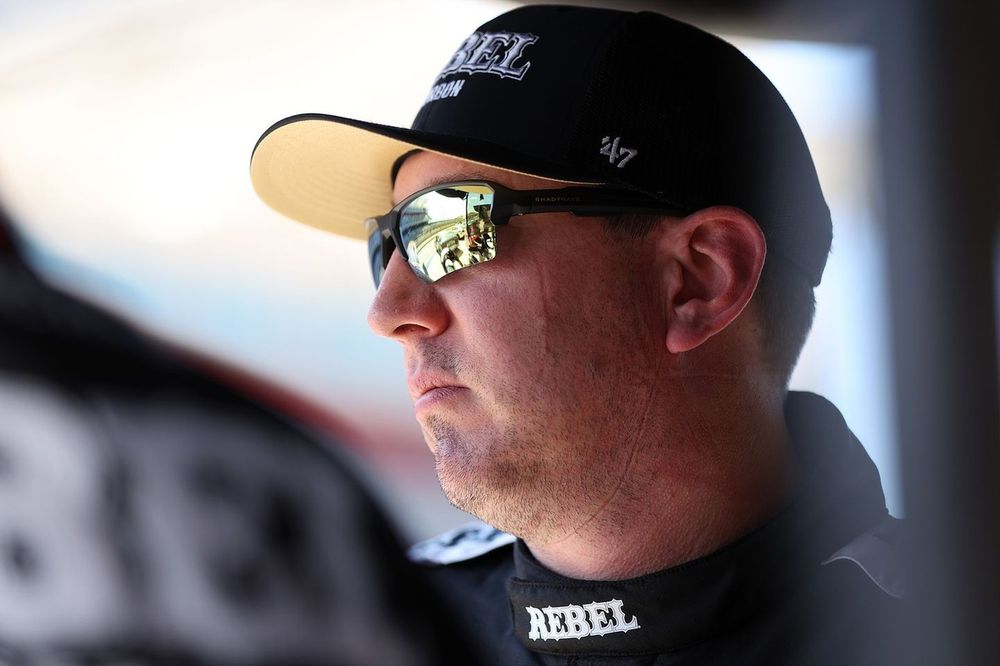 Kyle Busch doesn't want 'suits and ties' alone deciding who races in NASCAR