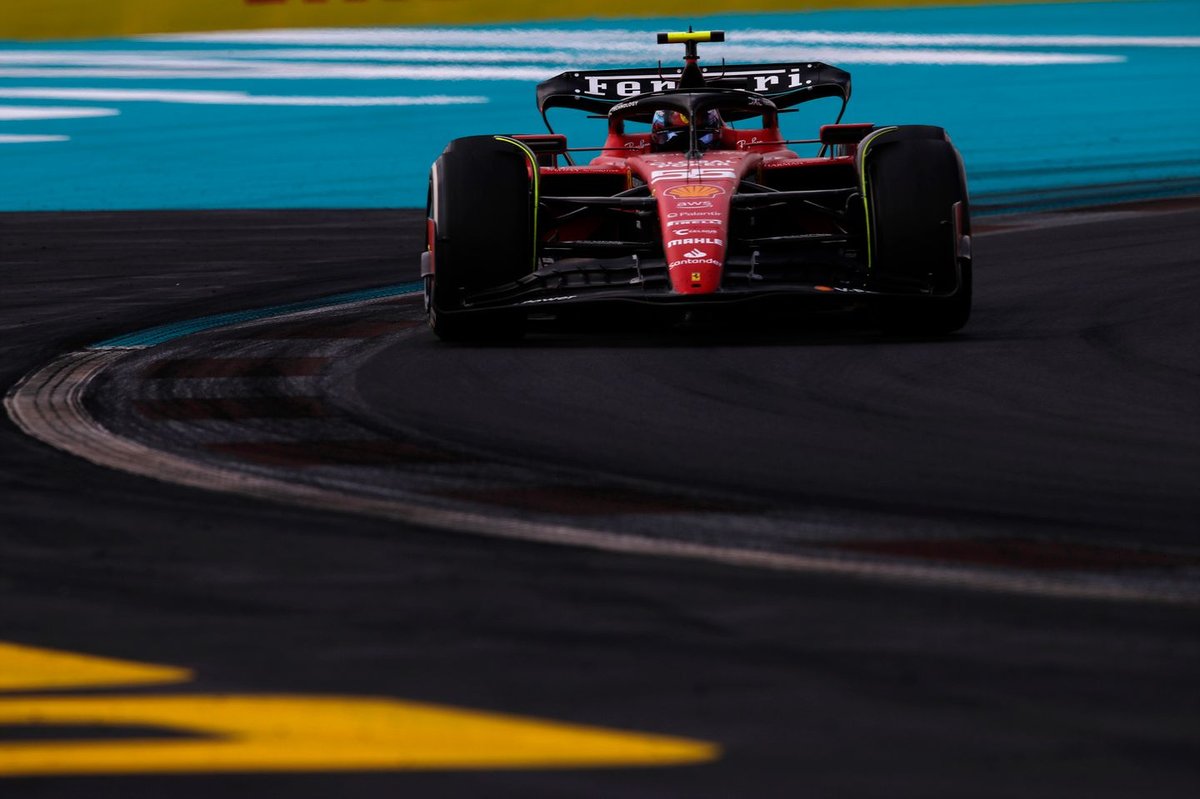 ¡Ferrari anuncia una decoración con color azul para Miami F1!