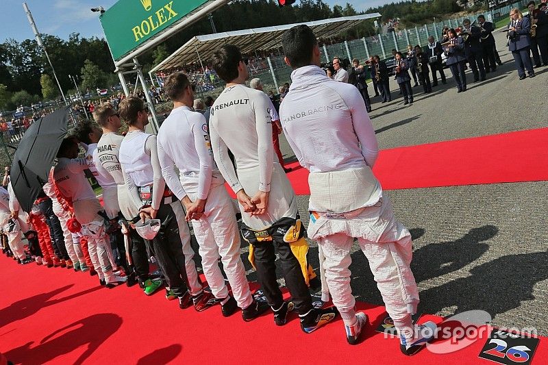 Analysis: F1 driver market braced for crunch month