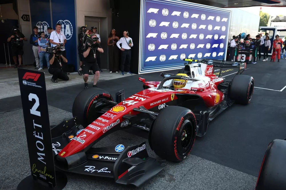 F1 | La svolta Ferrari passa da Barcellona: Hamilton sfiora la pole ...