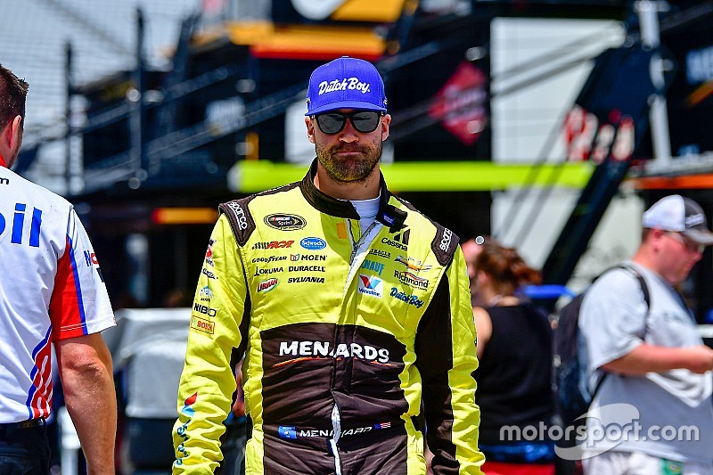Paul Menard leads Friday Cup practice at Pocono