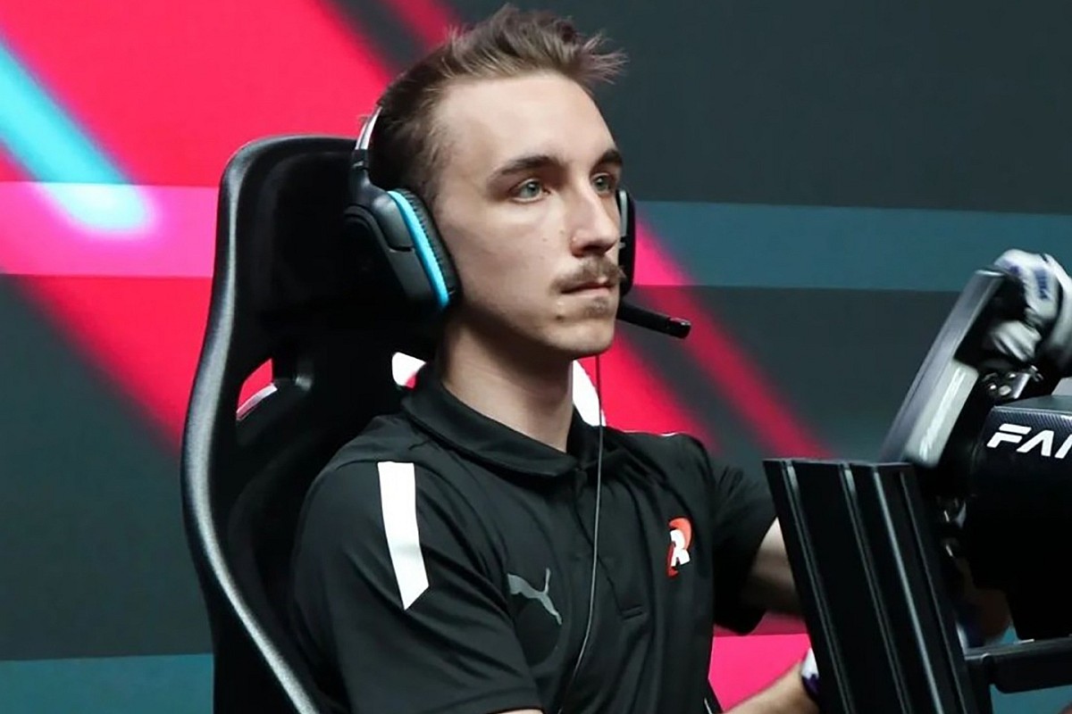 Siggy over simracen met Verstappen: "Win-win situatie om zo iemand te ...