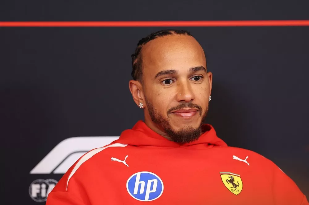 Lewis Hamilton reveals touching reason behind his mother's Canadian GP ...