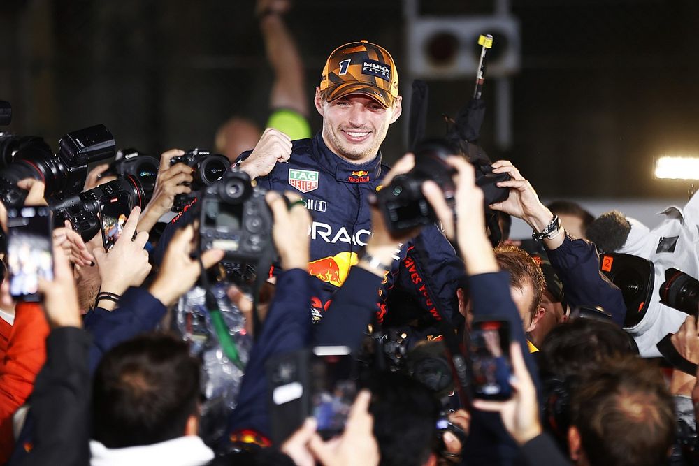 Brundle prijst Max Verstappen: "Is dit F1-seizoen oppermachtig"