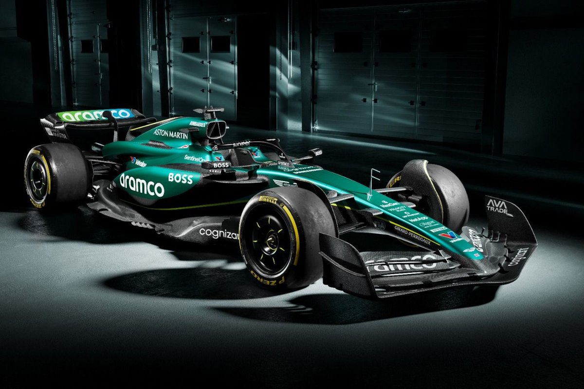 VIDEO: Así fue la presentación del coche de Aston Martin F1 para 2024