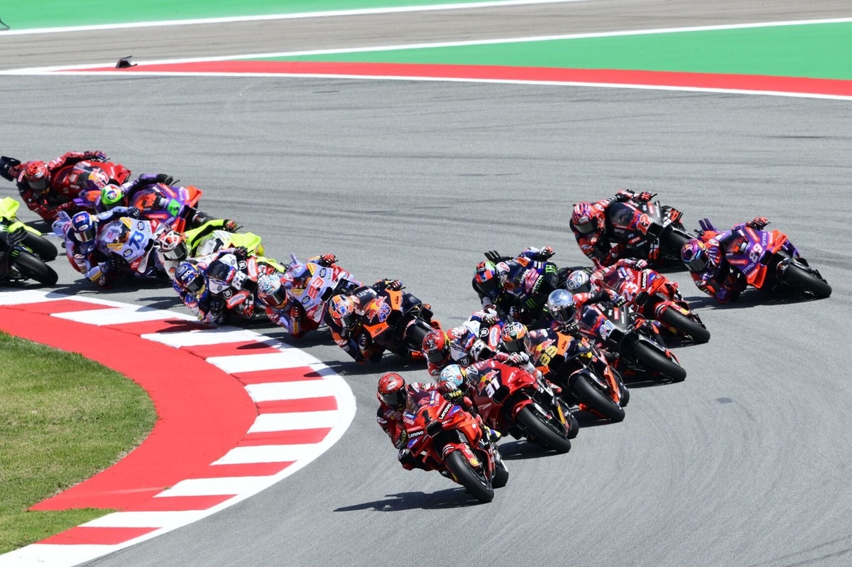 Mit mondanak a szabályok a MotoGP téli szünetéről?
