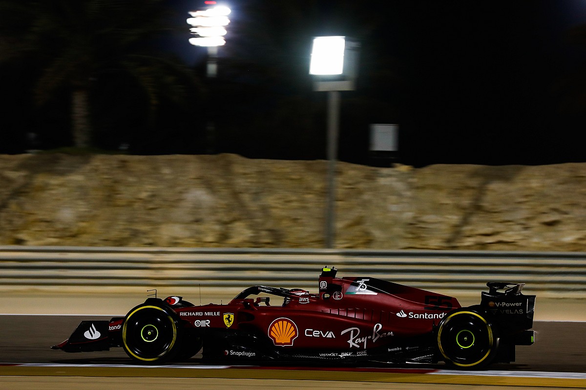 Piros zászlók és Ferrari-elsőség a bahreini teszt második napjának ...