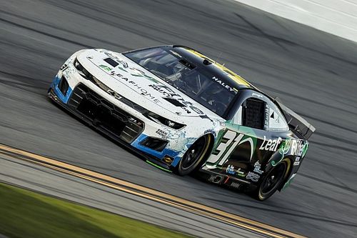 NASCAR Cup Racing - News, Photos, Videos